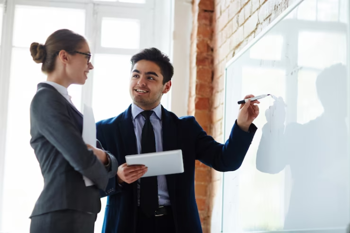 8 Most Effective Employee Training Methodologies for Workplaces
